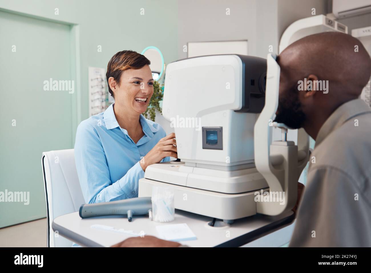 Computer vision test hi-res stock photography and images - Alamy