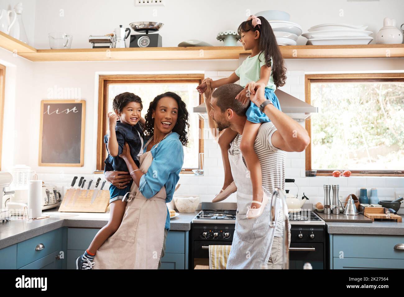 Kitchen god hi-res stock photography and images - Alamy