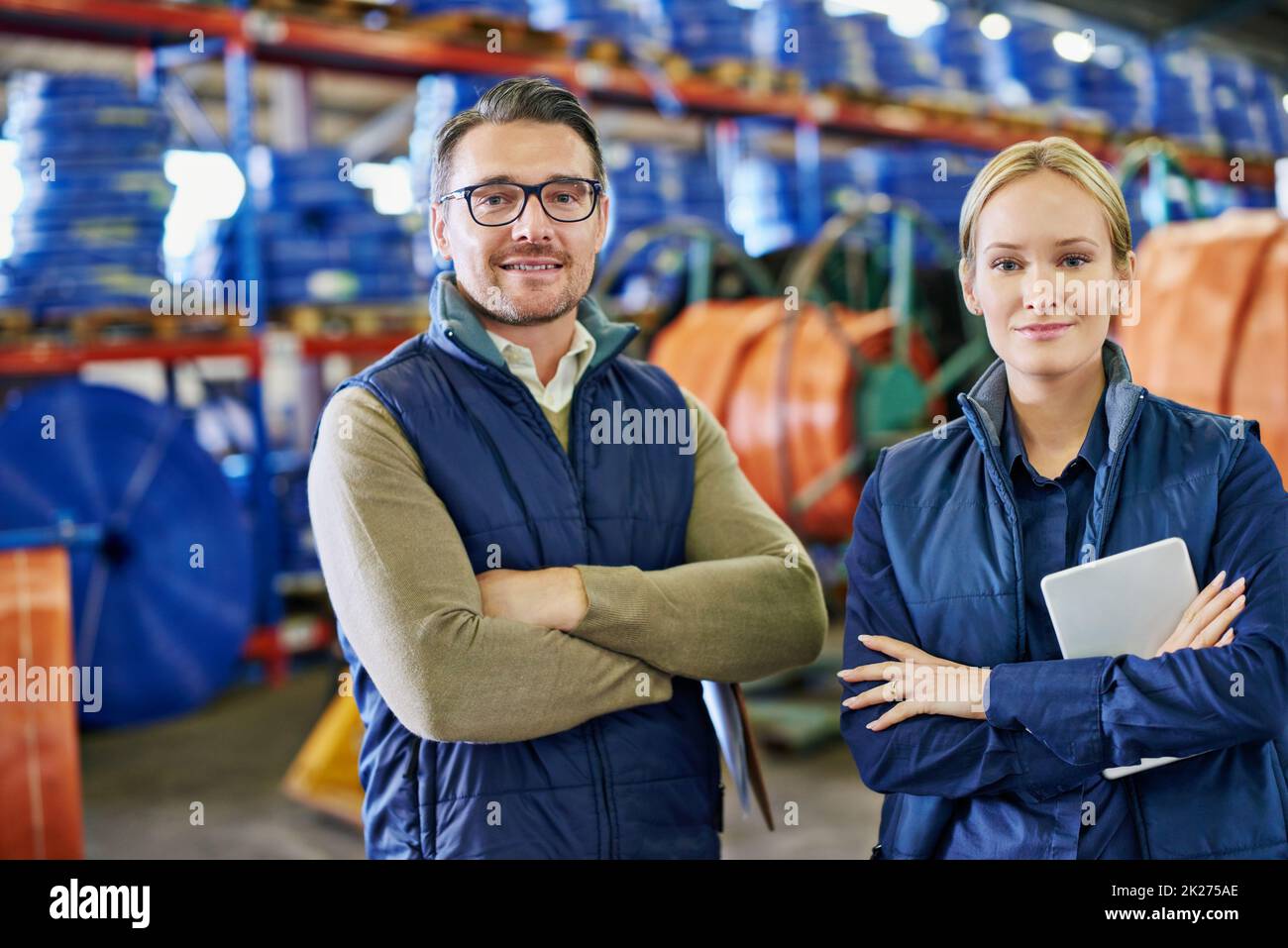 Logistics warehouse management team hi-res stock photography and images ...