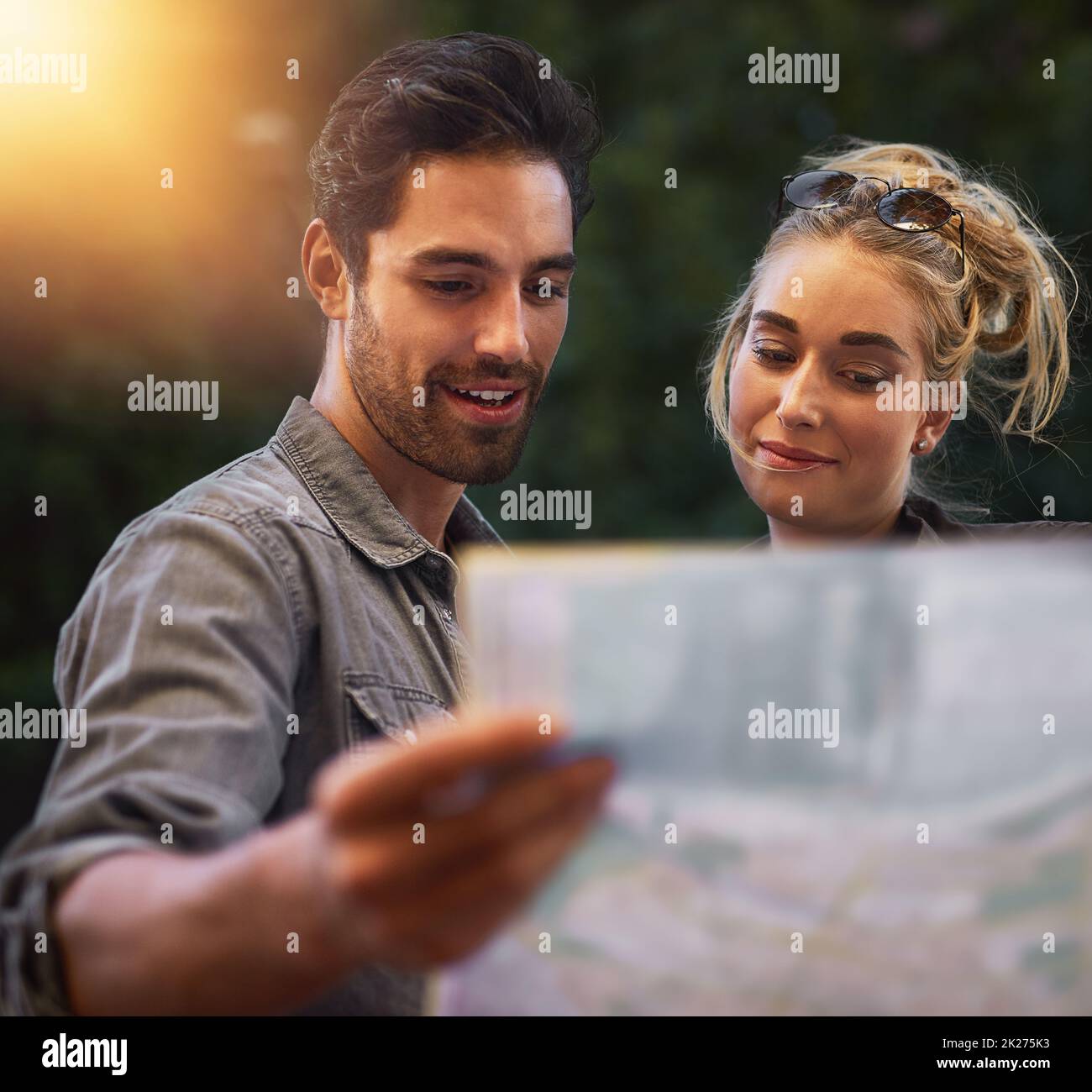Exploring travel options hi-res stock photography and images - Alamy