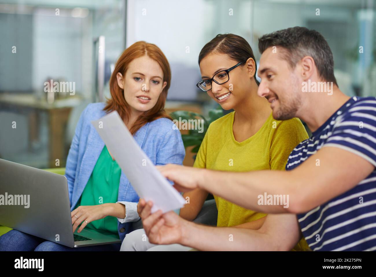 Co workers hi-res stock photography and images - Alamy