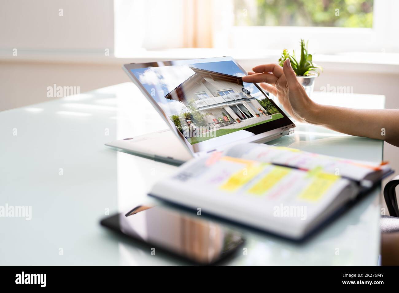 Online Real Estate House Property Search Stock Photo - Alamy