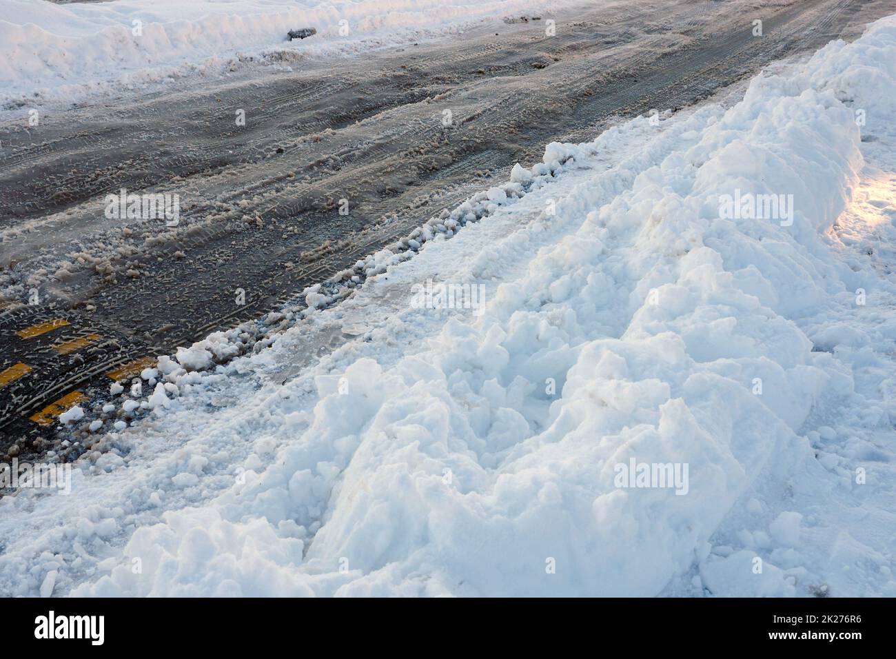 Snowing Road Ice Holded and Via Vehicles Come, Traffic Questions ...