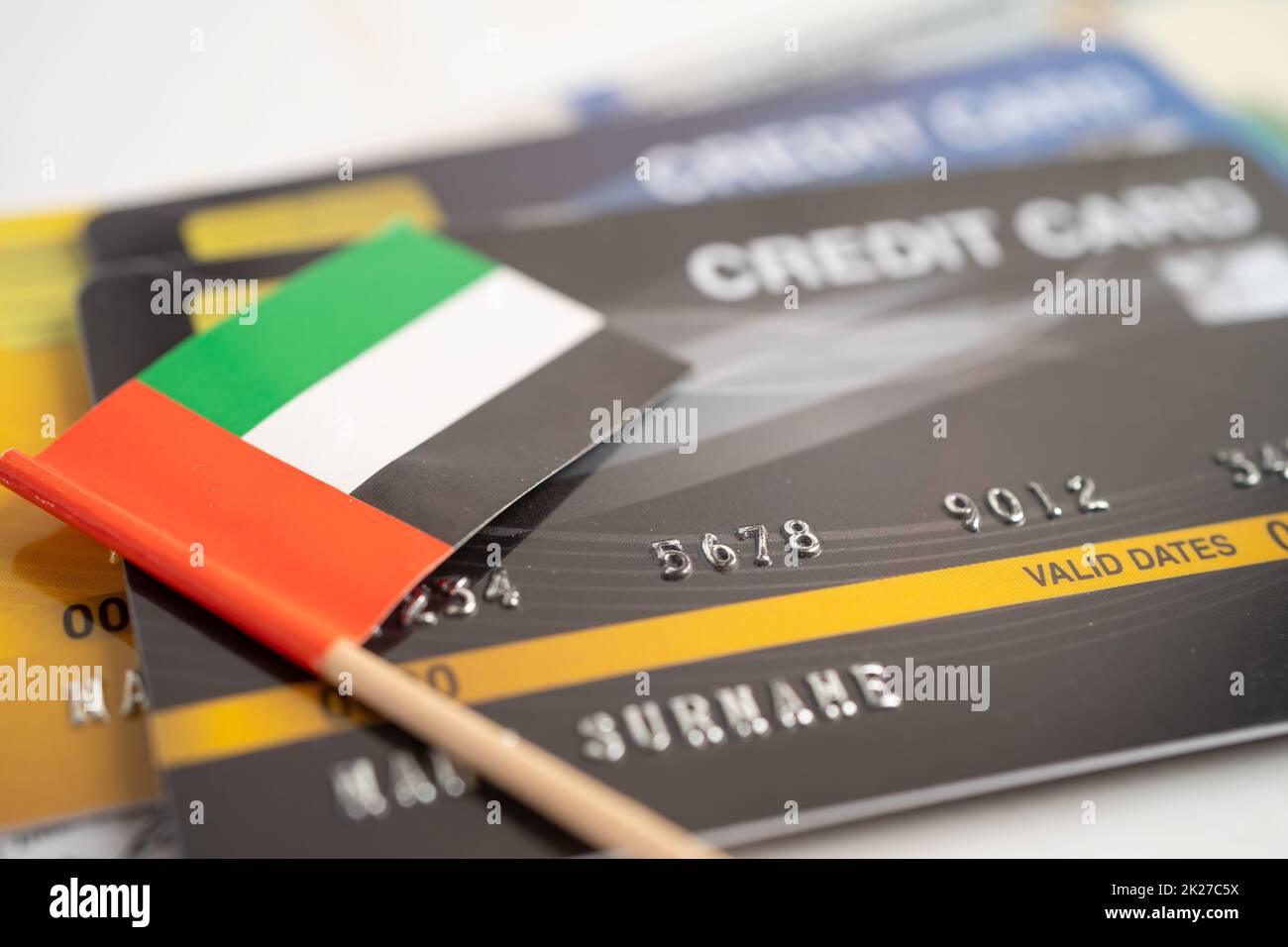 Account arab hi-res stock photography and images - Alamy