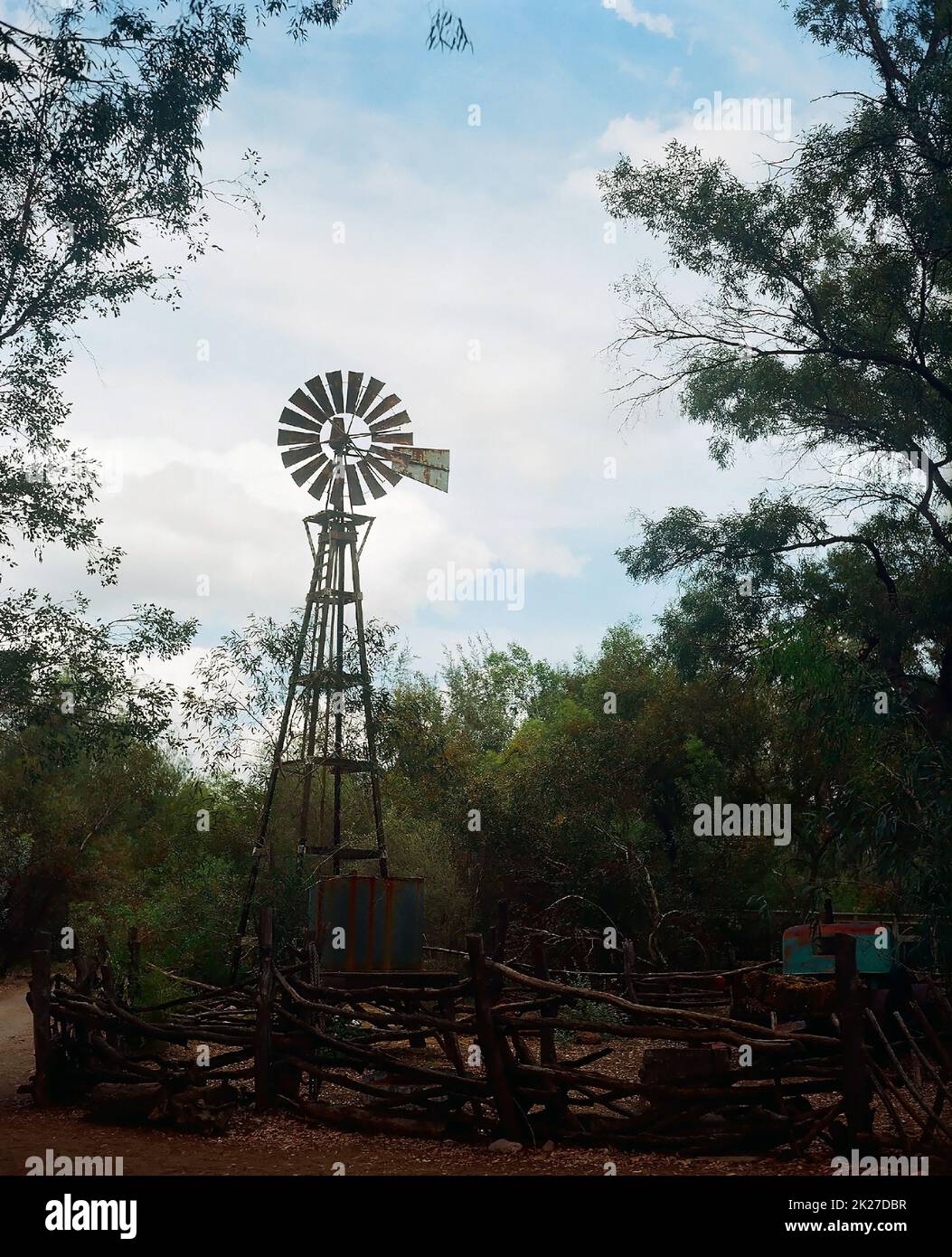 Windmill sonora hi-res stock photography and images - Alamy