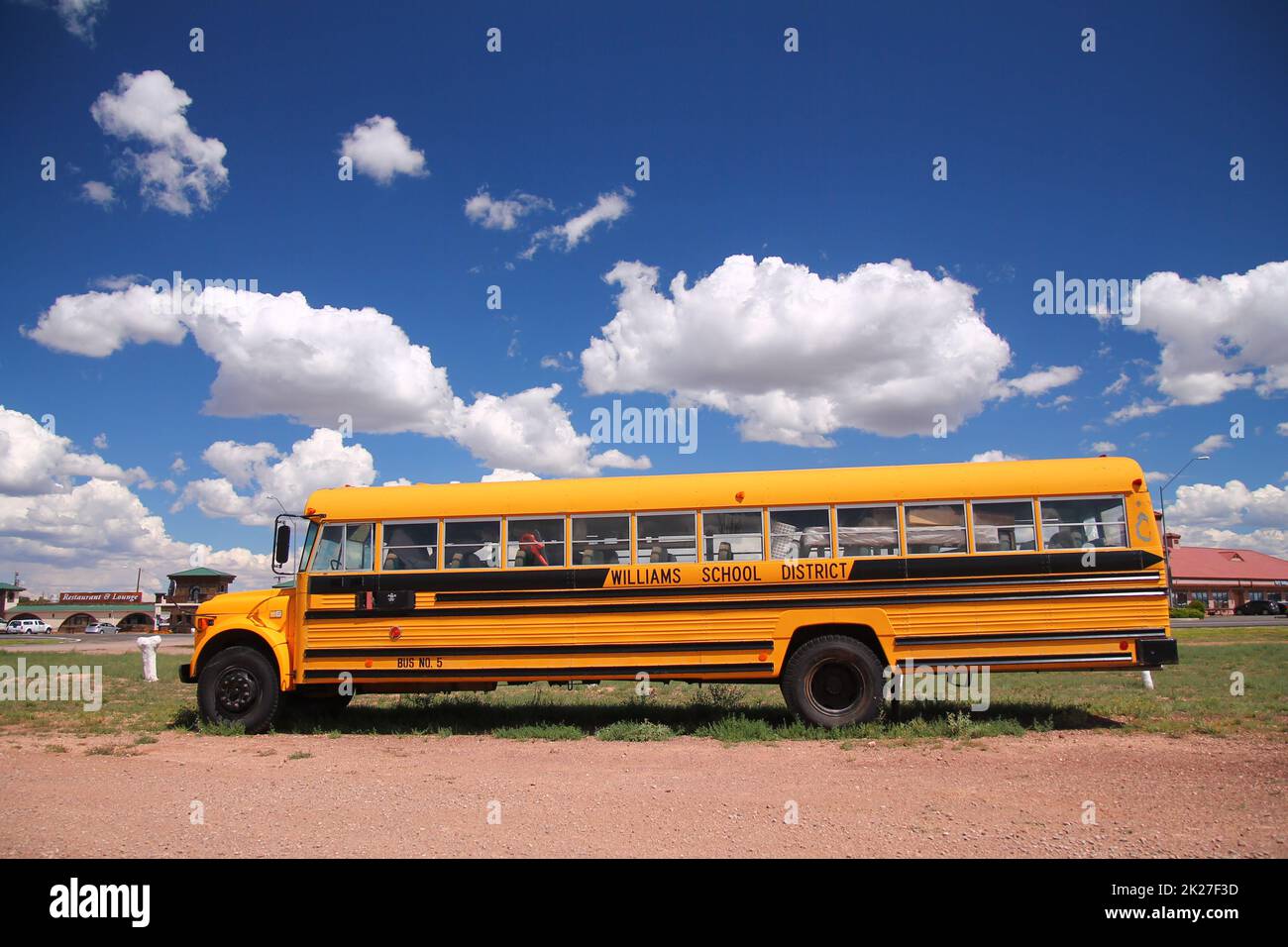 Bus in the desert hi-res stock photography and images - Alamy