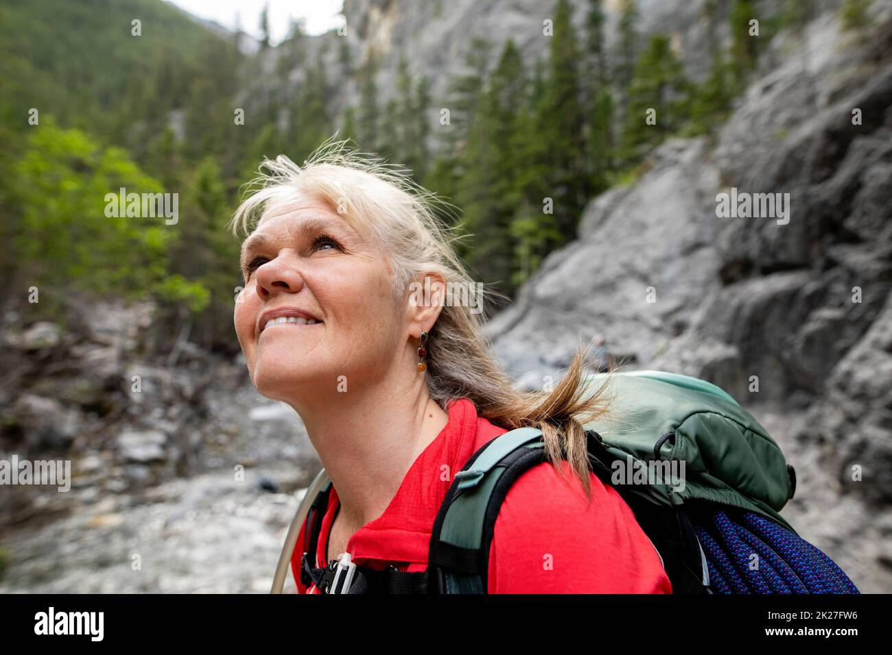 Female hiker in woods hi-res stock photography and images - Alamy
