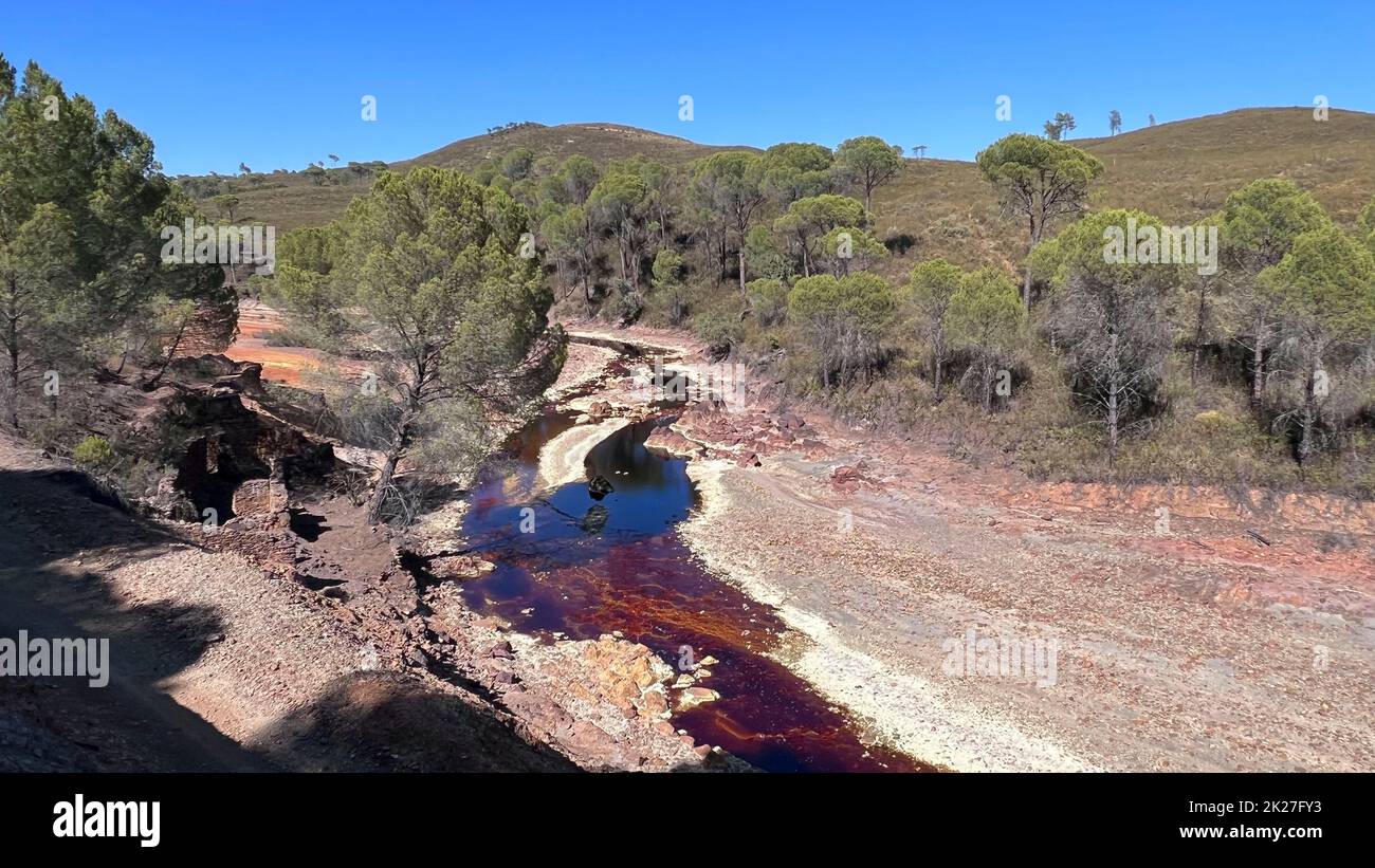 Riverbed of the Riotinto river in the mining area of Huelva Stock Photo ...