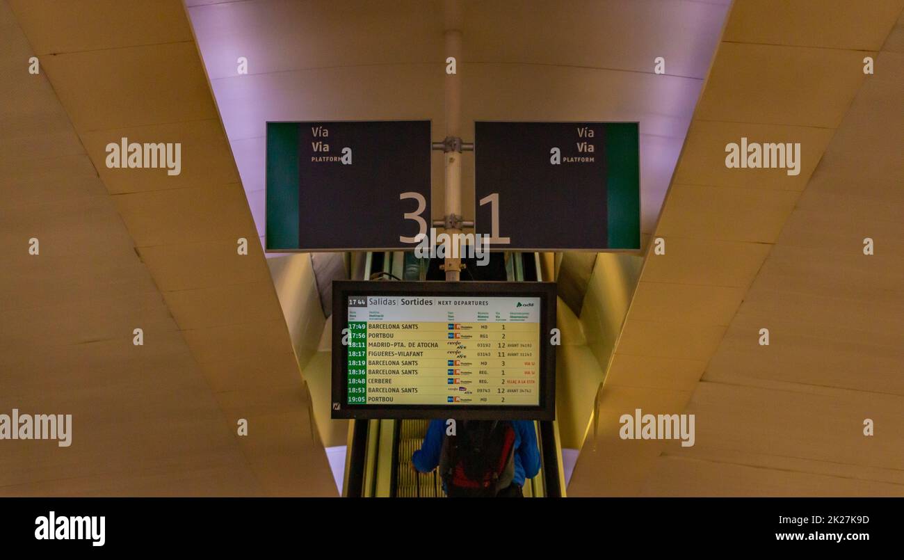 Girona Train Station Stock Photo - Alamy