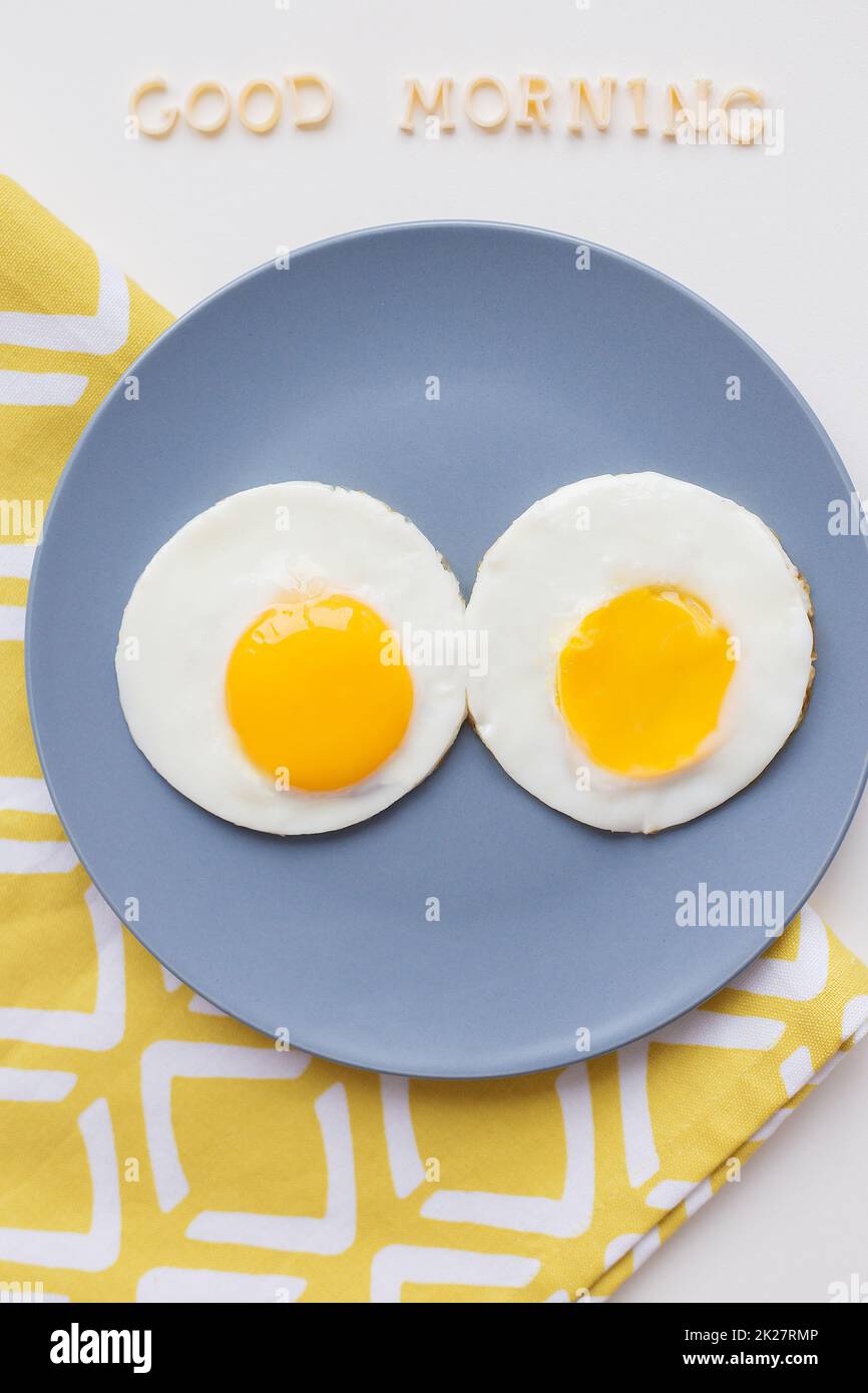 2 Fried Eggs