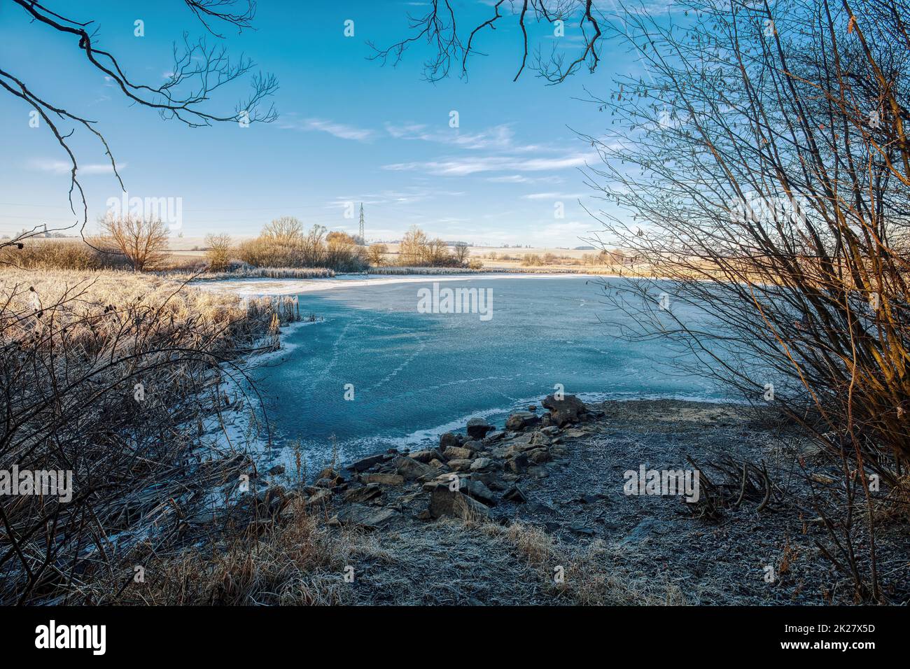 Beautiful frozen pond hi-res stock photography and images - Alamy
