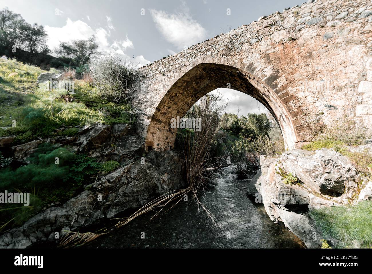 Medieval Venetian stone bridge of Akapnou over Vasilikos river ...