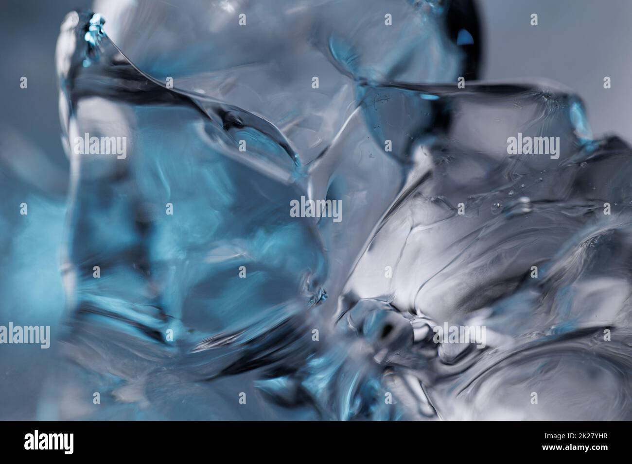 Water frozen hi-res stock photography and images - Alamy
