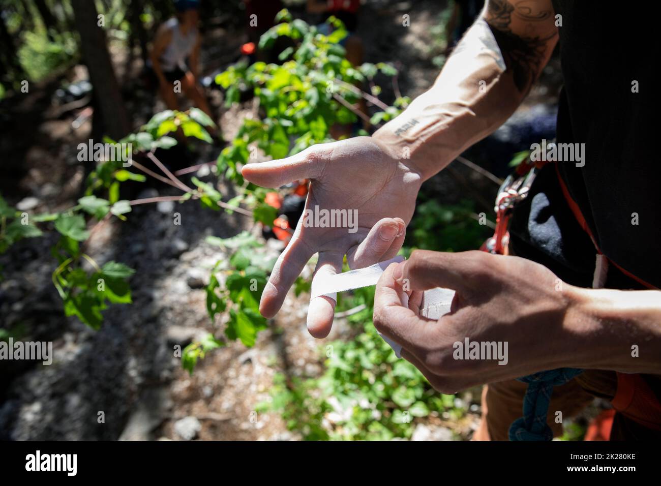 Finger climbing hi-res stock photography and images - Alamy