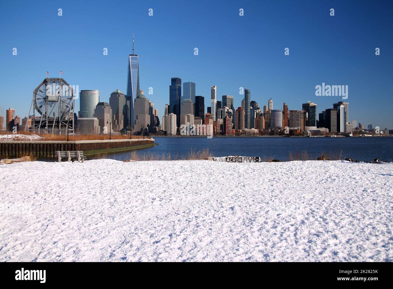 Downtown winter manhattan hi-res stock photography and images - Alamy