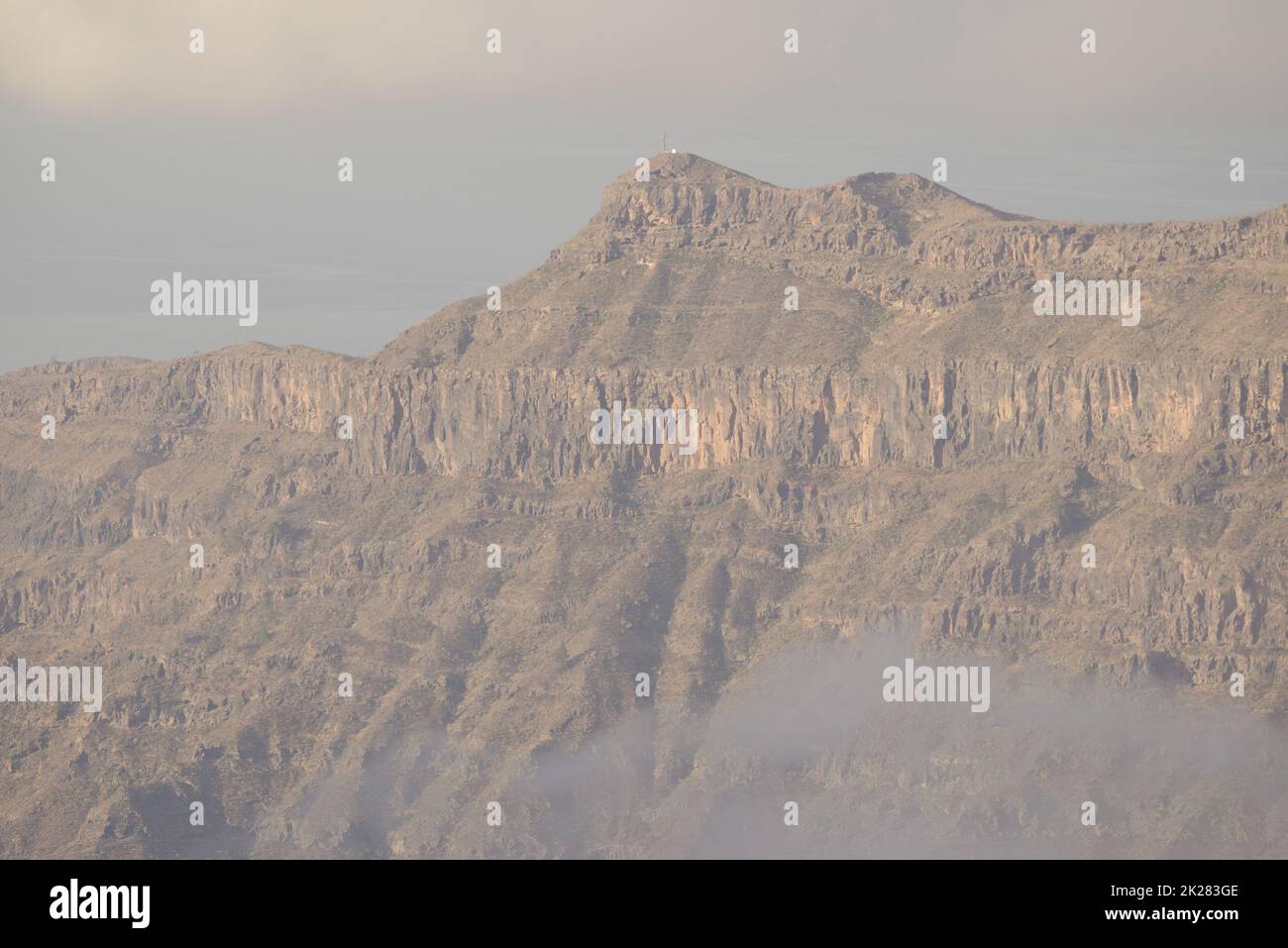 Cliffs of the Arguineguin Ravine Stock Photo - Alamy