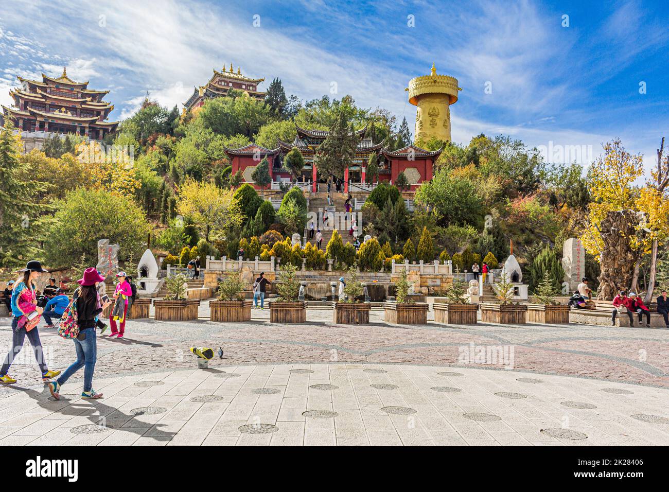 Landscape of Guishan Park in the Old Town Of Shangri-la Yunnan Province ...