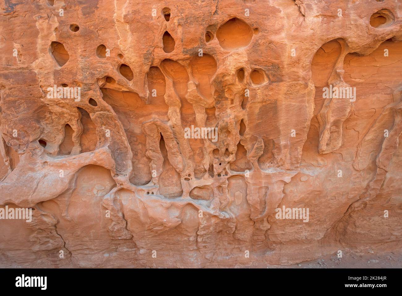 Volcano Cake Pops Rock