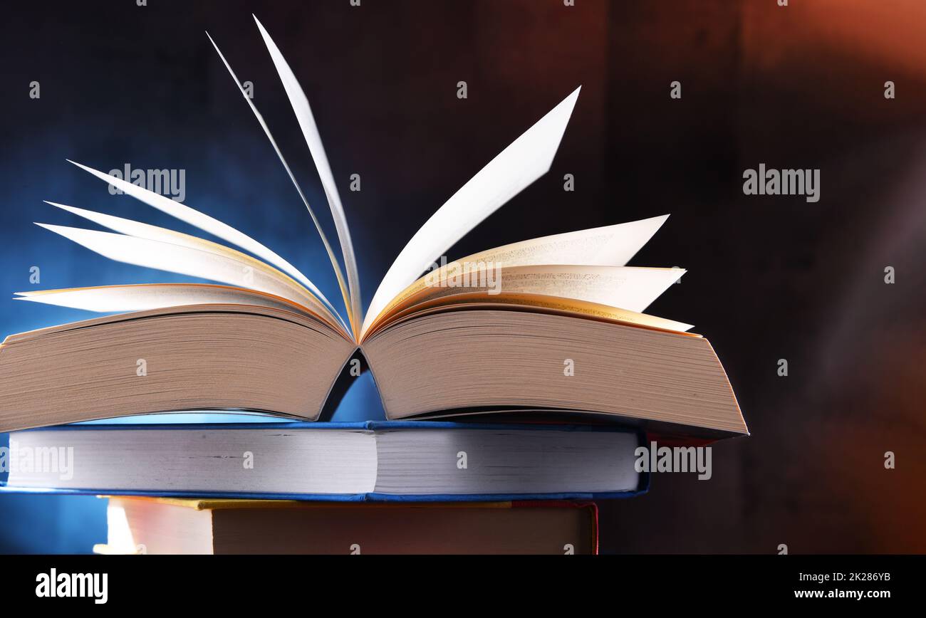 Open book lying hi-res stock photography and images - Alamy