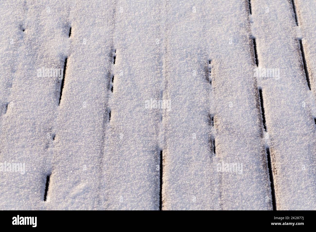 Old wood texture with snow hi-res stock photography and images - Alamy