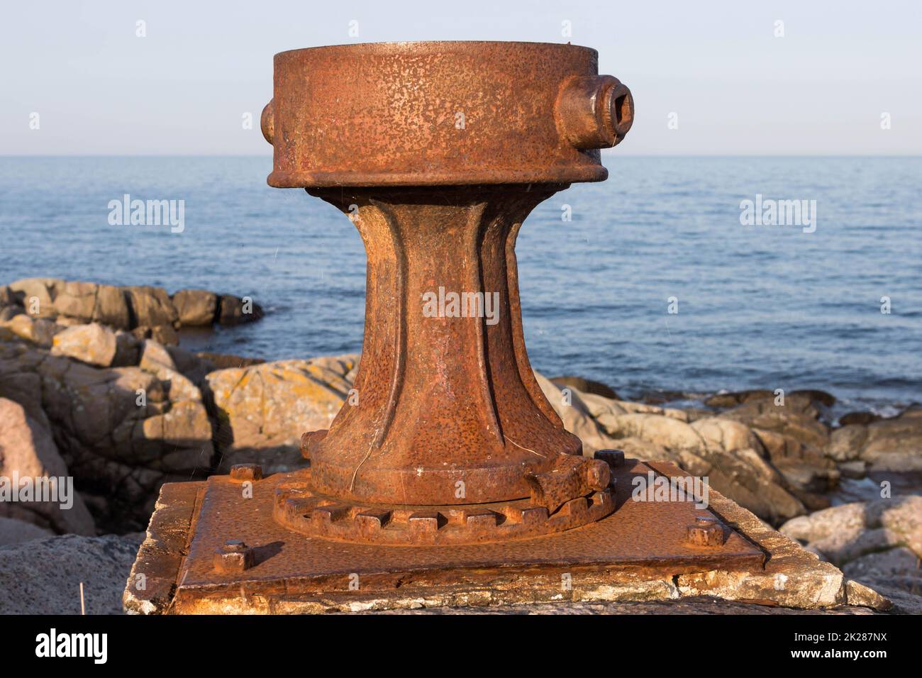 Old discarded winch on the shore of the Baltic Sea Stock Photo - Alamy