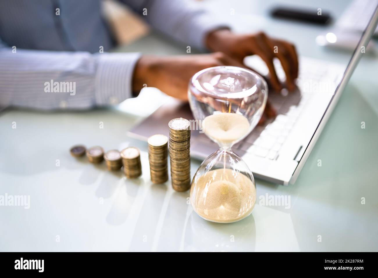 Increasing Money Coin Stack Concept Stock Photo - Alamy
