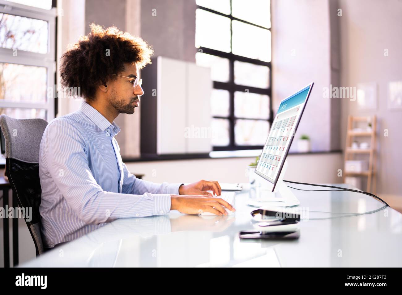 African calendar hi-res stock photography and images - Alamy