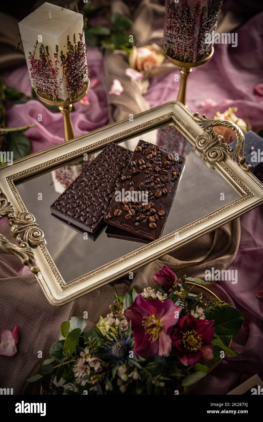 Delicious chocolate bars hi-res stock photography and images - Alamy