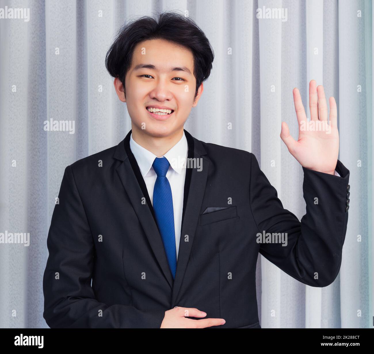 Video conference call hi-res stock photography and images - Alamy