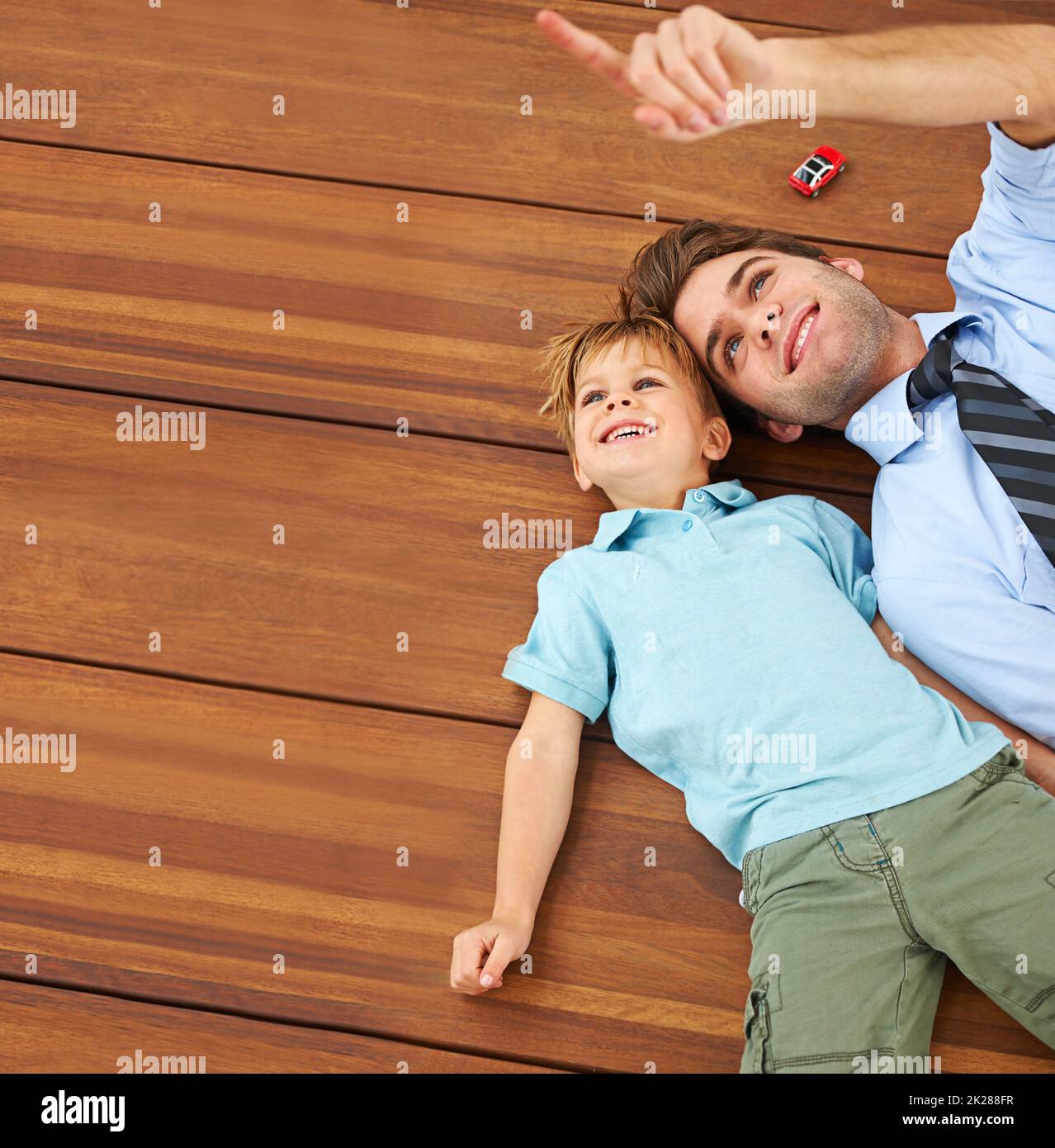 Working father suit and children hi-res stock photography and images ...