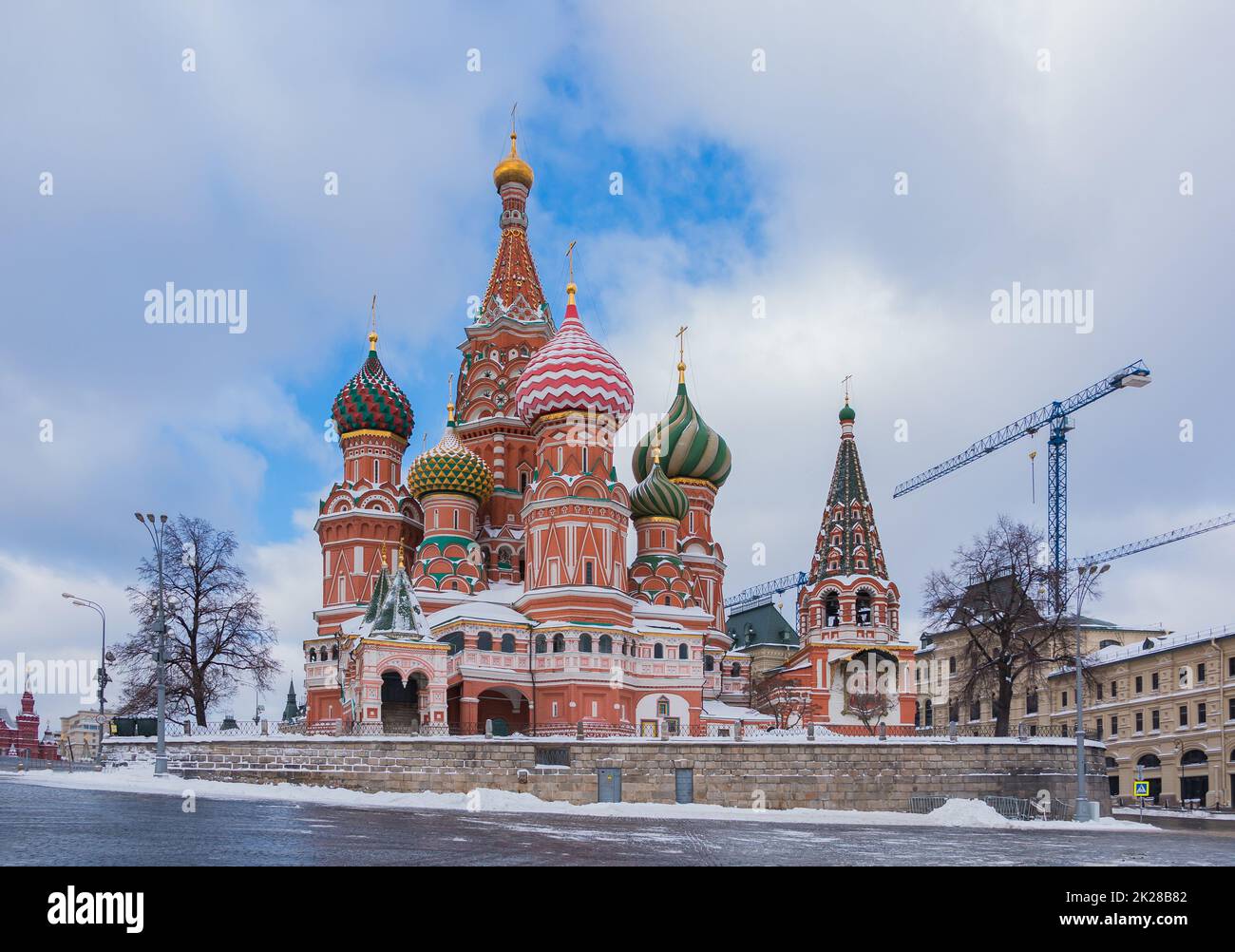 Cathedral of st basil winter hi-res stock photography and images - Alamy