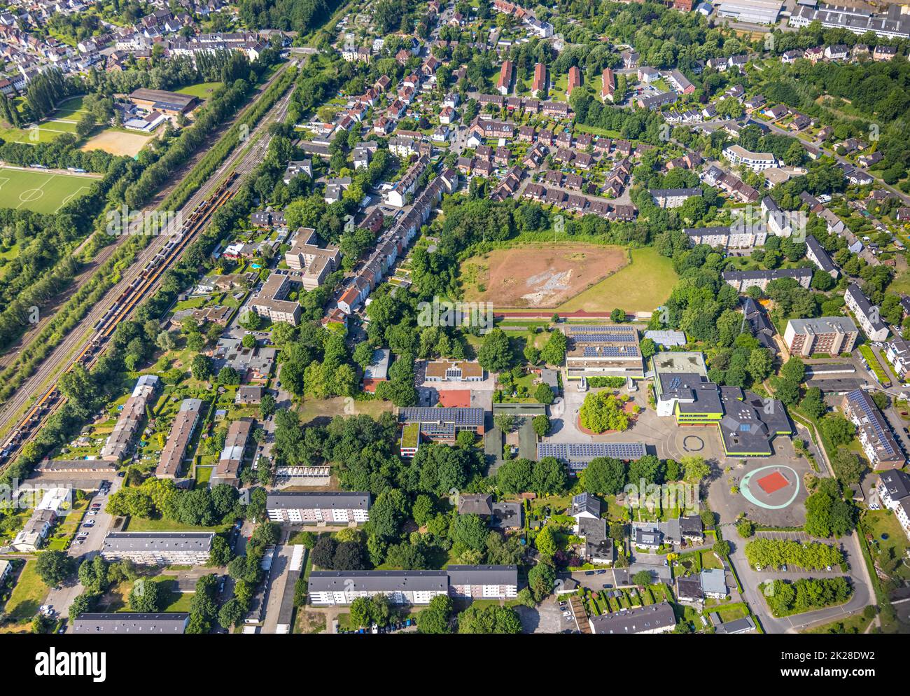 School center with erich kastner realschule and erich fried hauptschule ...