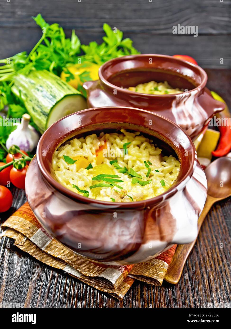 Food two clay pots hi-res stock photography and images - Alamy