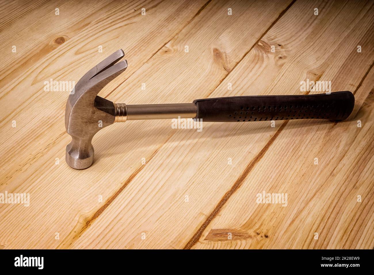 Hammer on the board hi-res stock photography and images - Alamy