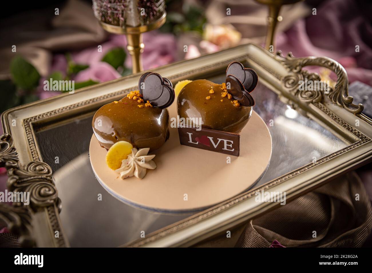 Heart shaped valentines day hi-res stock photography and images - Alamy