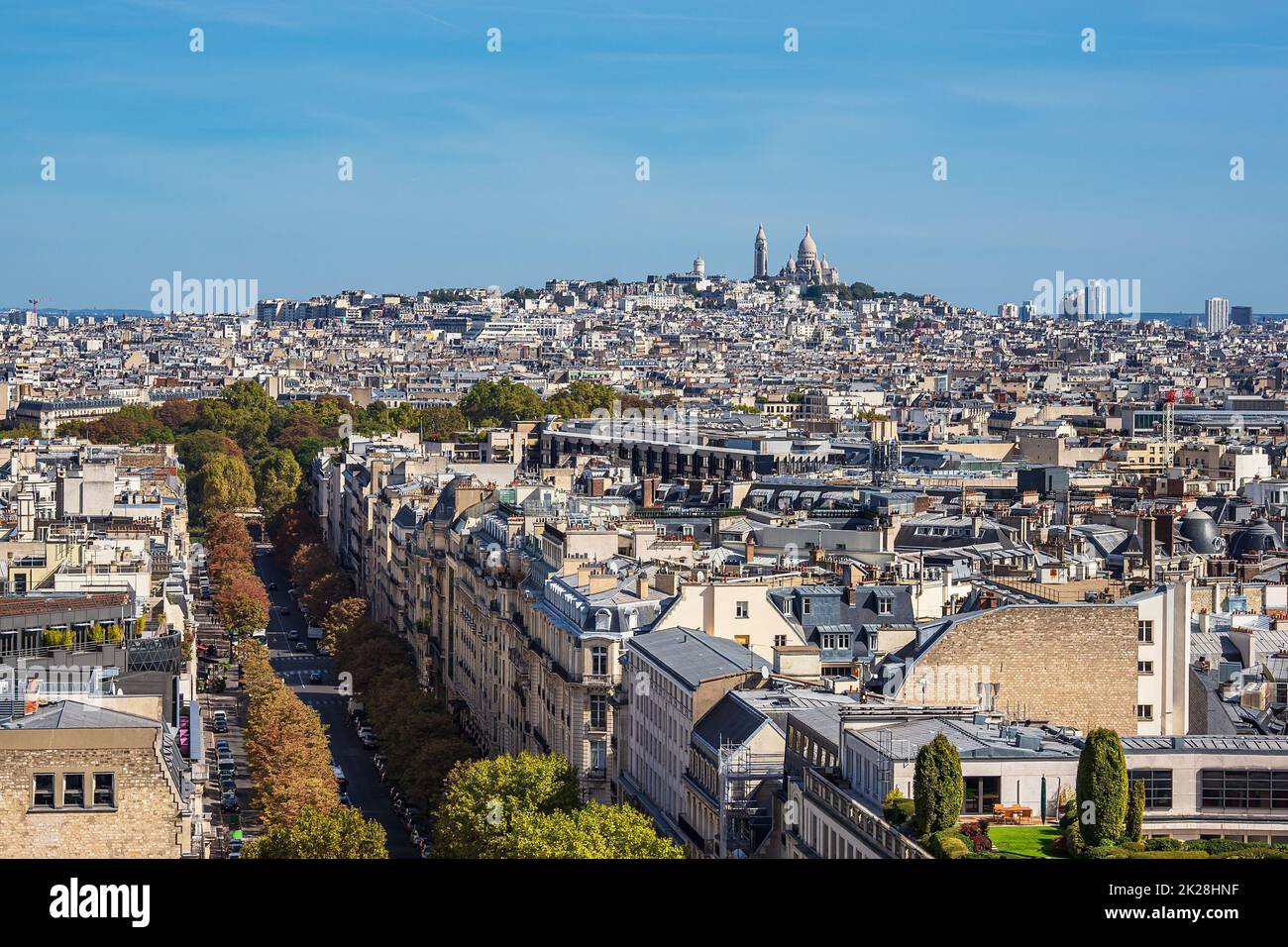 Street view basilica buildings hi-res stock photography and images - Alamy