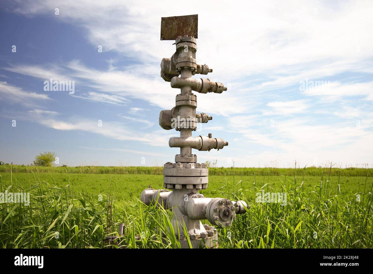 Water oil field hi-res stock photography and images - Alamy