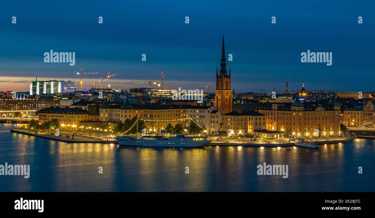 Gamla stan street night hi-res stock photography and images - Alamy