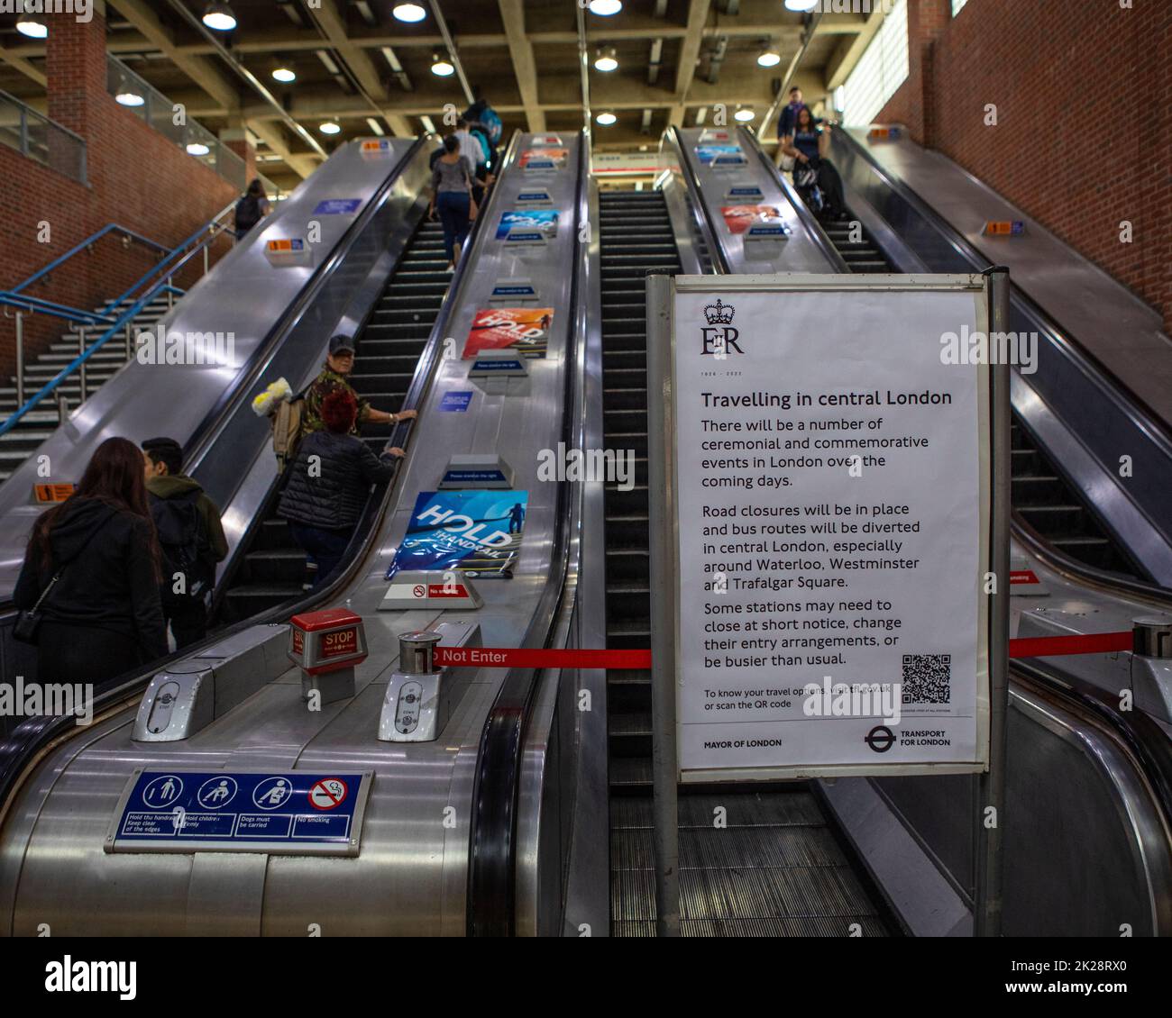 Tfl travel disruption hi-res stock photography and images - Alamy