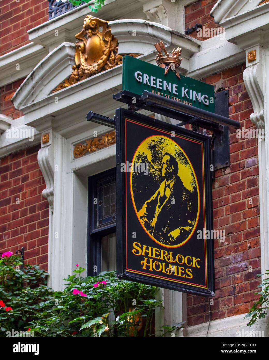 London, UK - September 14th 2022: The traditional hanging sign for the ...
