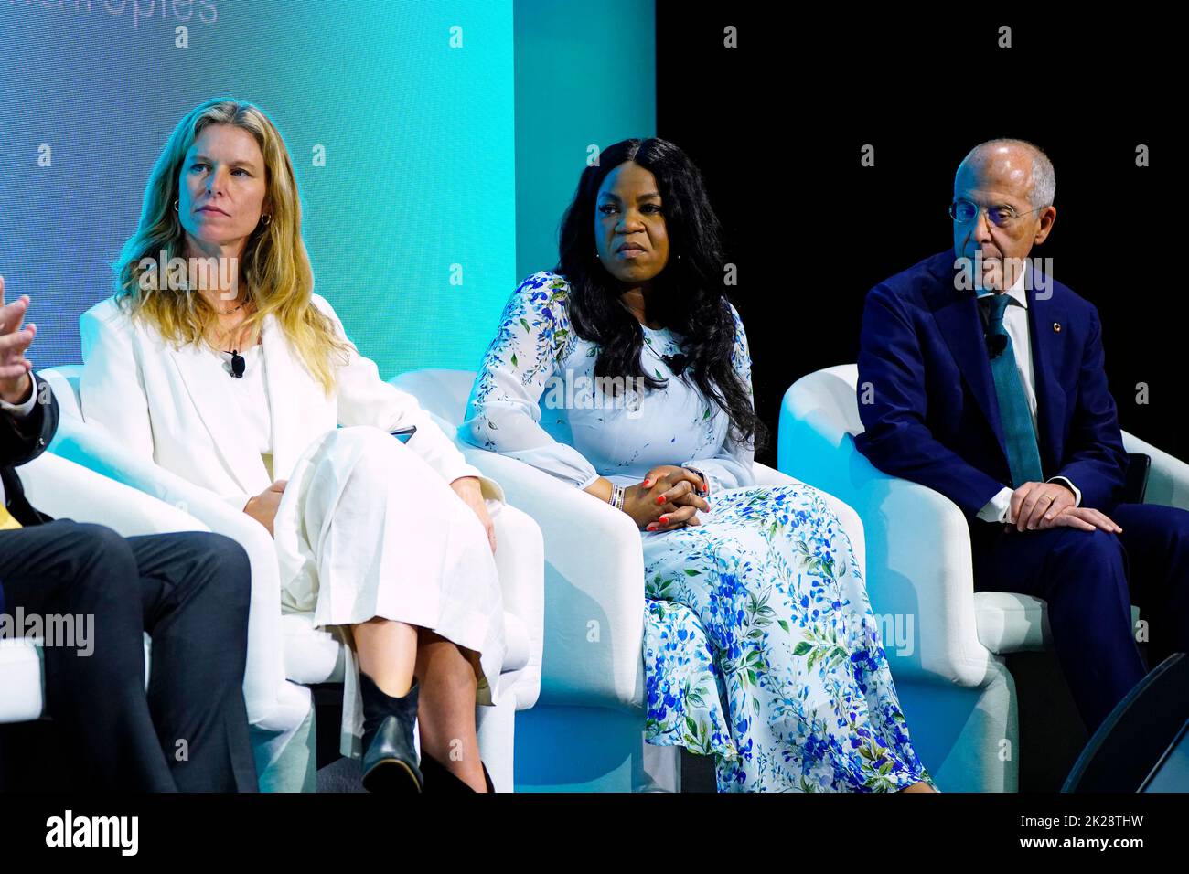 Tunde oyeneyin hi-res stock photography and images - Alamy