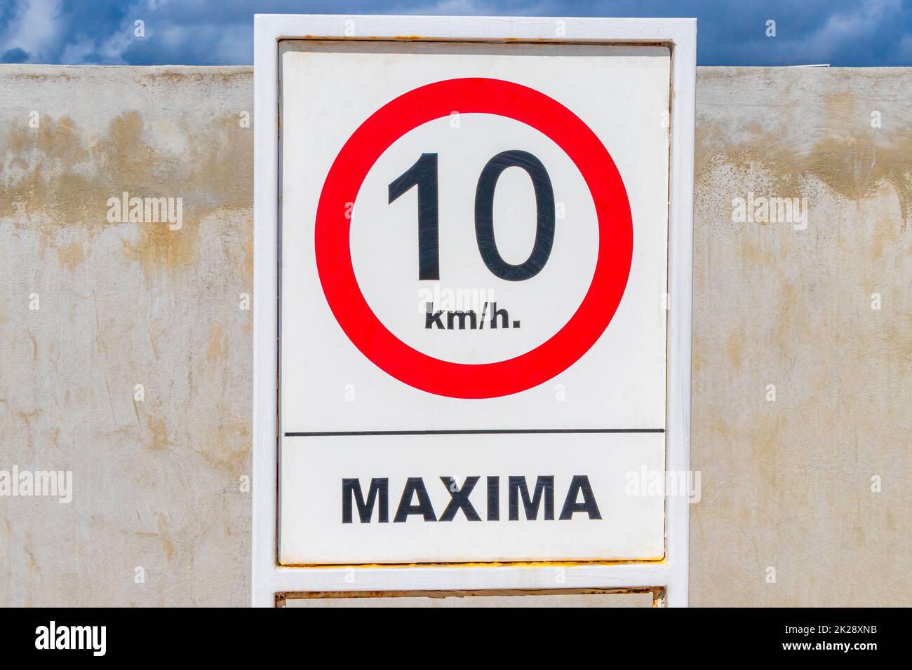 White road sign at highway motorway in Puerto Aventuras Mexico Stock ...