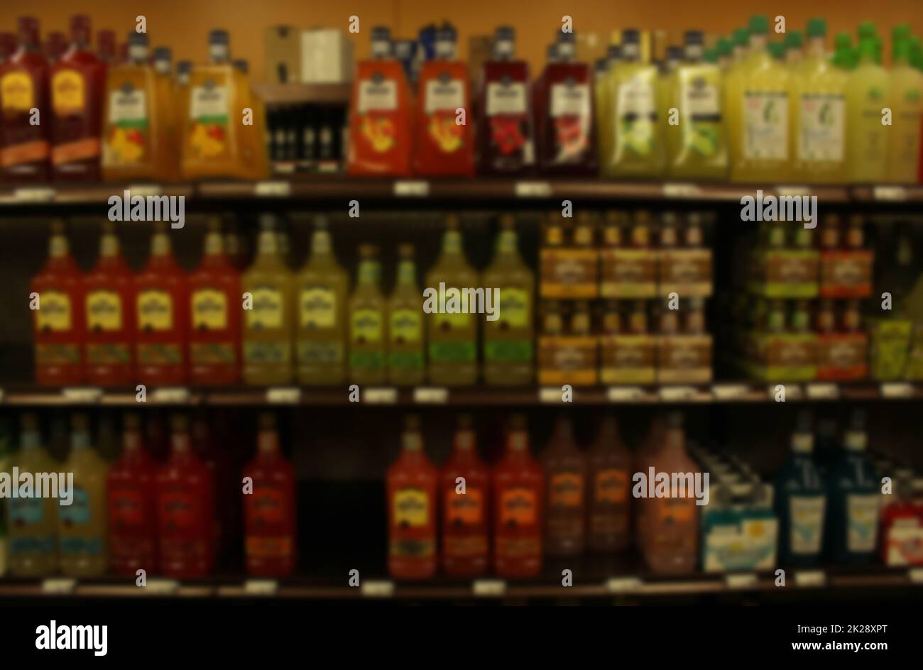 Liquor store interior hi-res stock photography and images - Alamy