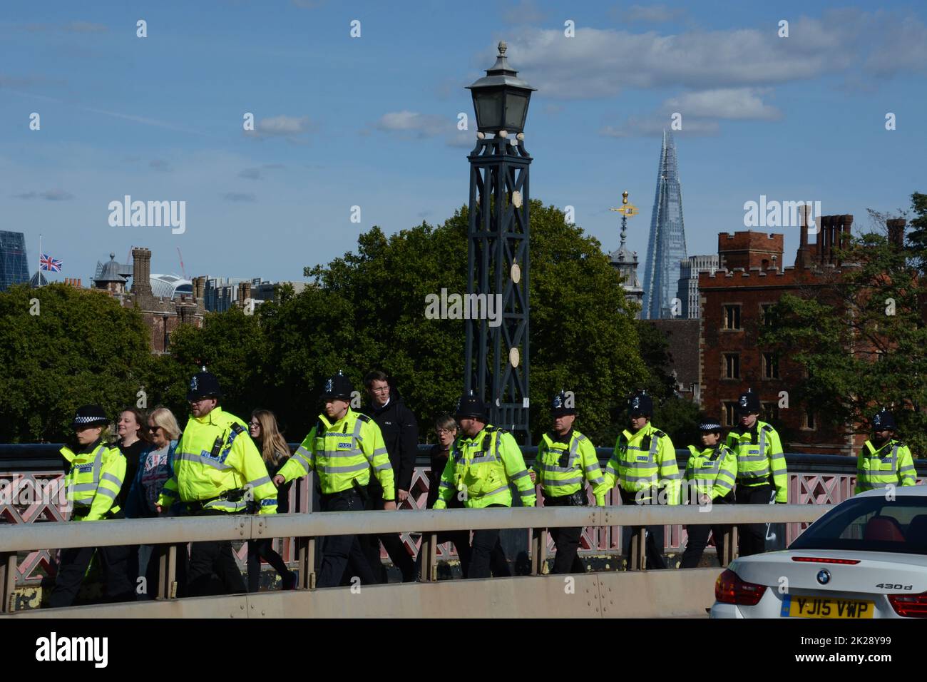 Police on Lambeth Bridge heading for Victoria Gardens along the same ...