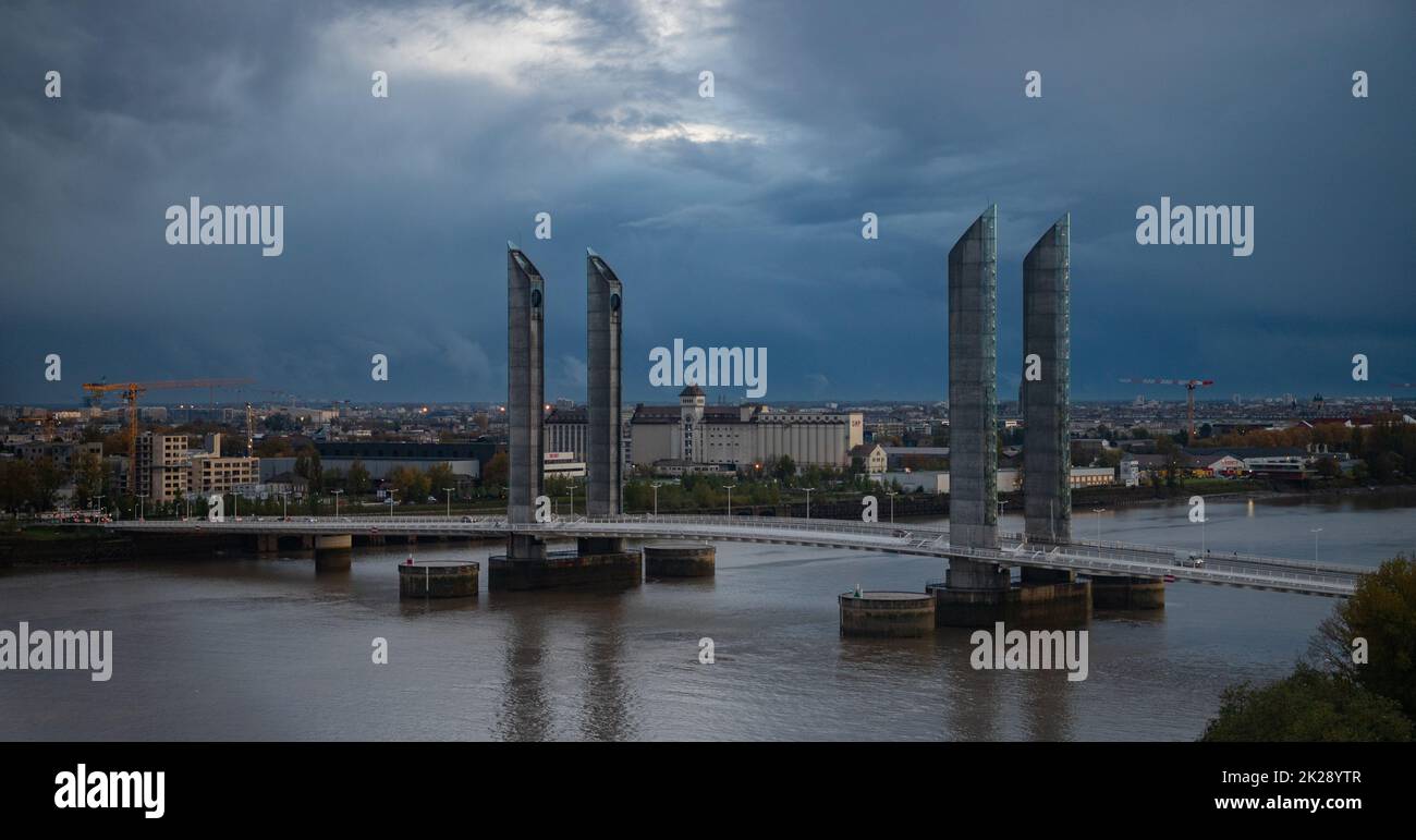 Jacques Chaban-Delmas Bridge I Stock Photo - Alamy