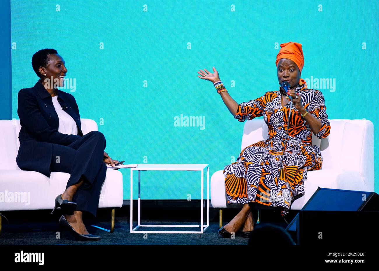 Moky makura hi-res stock photography and images - Alamy