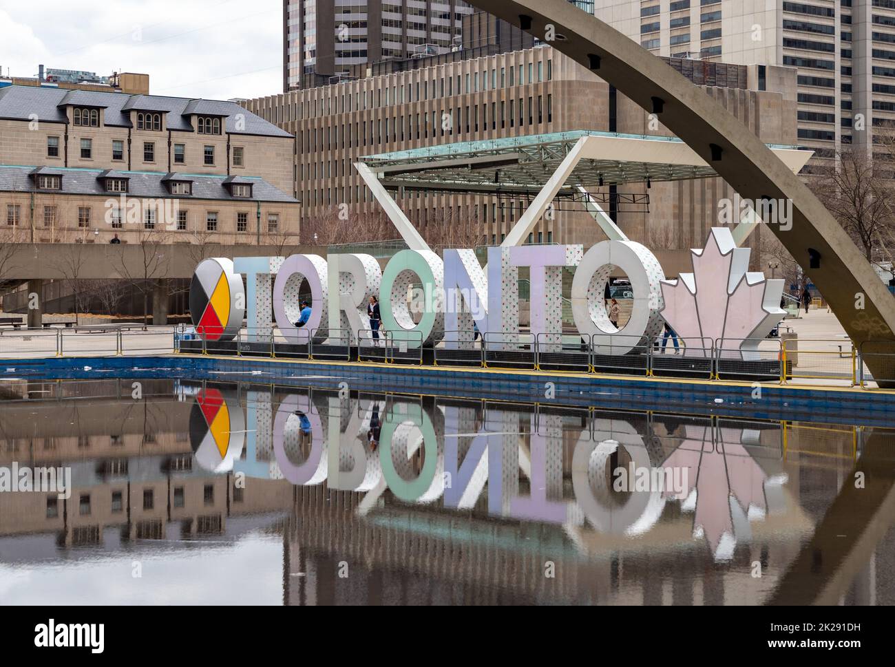Toronto sign hi-res stock photography and images - Alamy