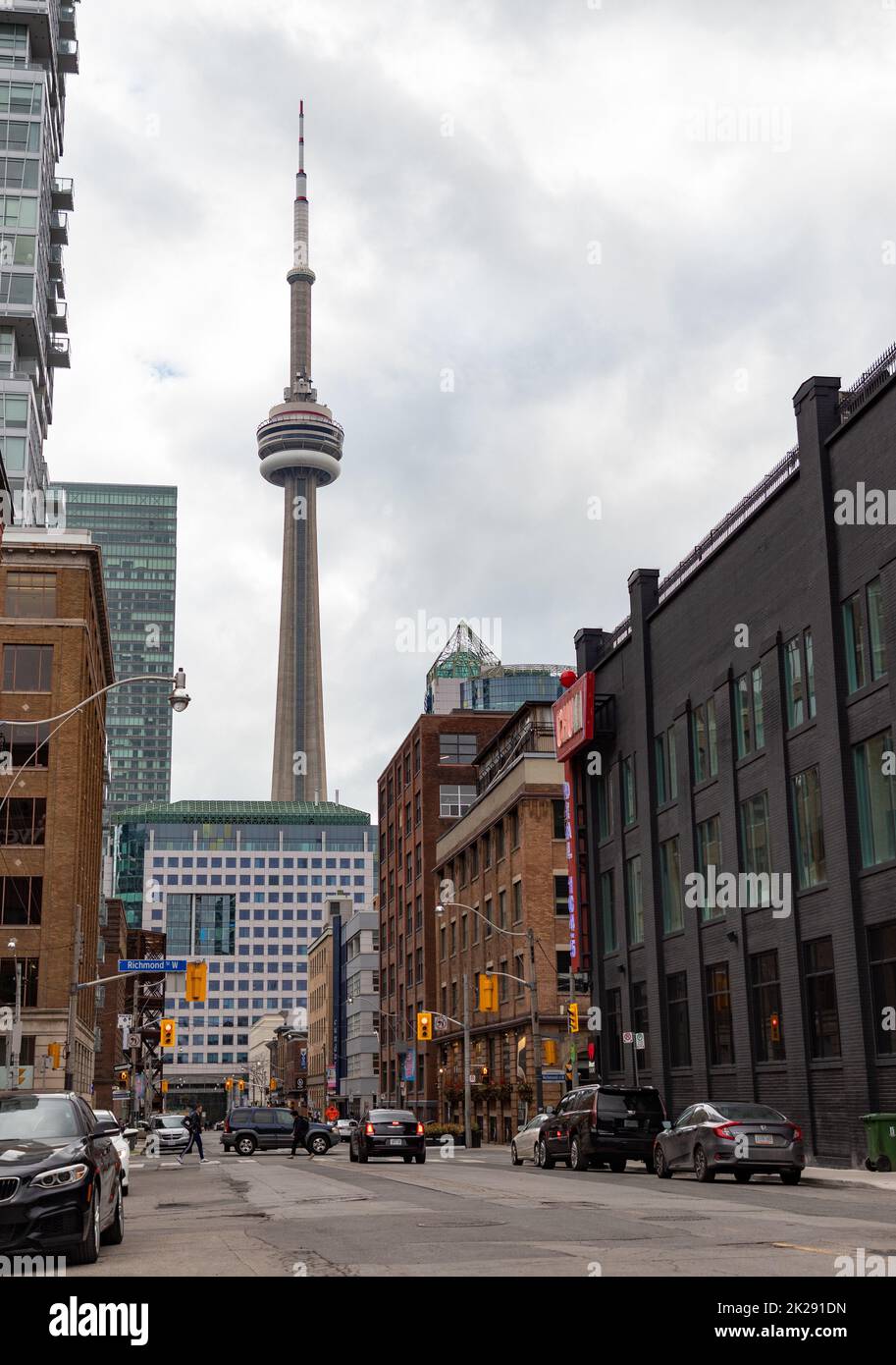 Toronto streets hi-res stock photography and images - Alamy