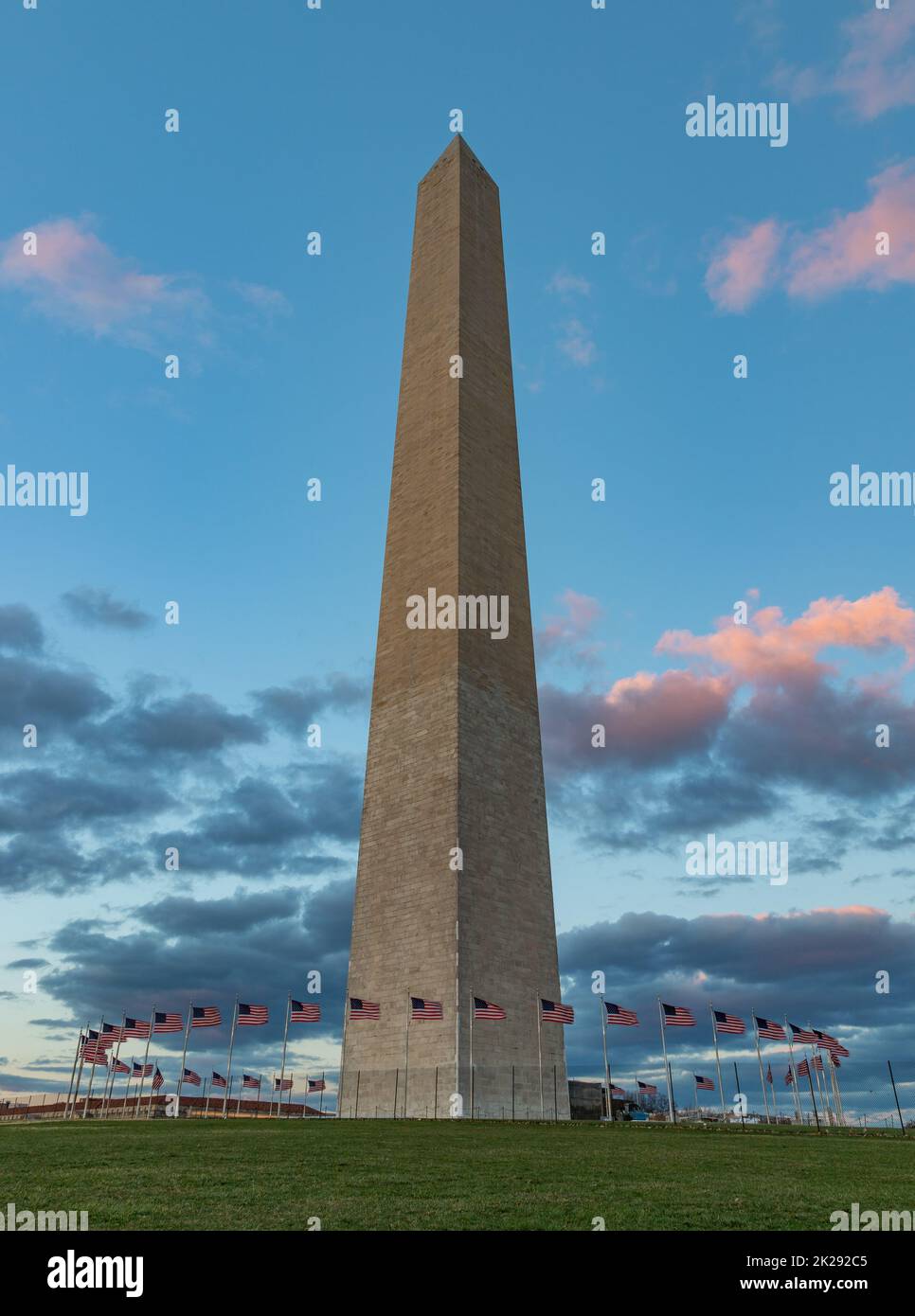 Washington monument flagpoles hi-res stock photography and images - Alamy