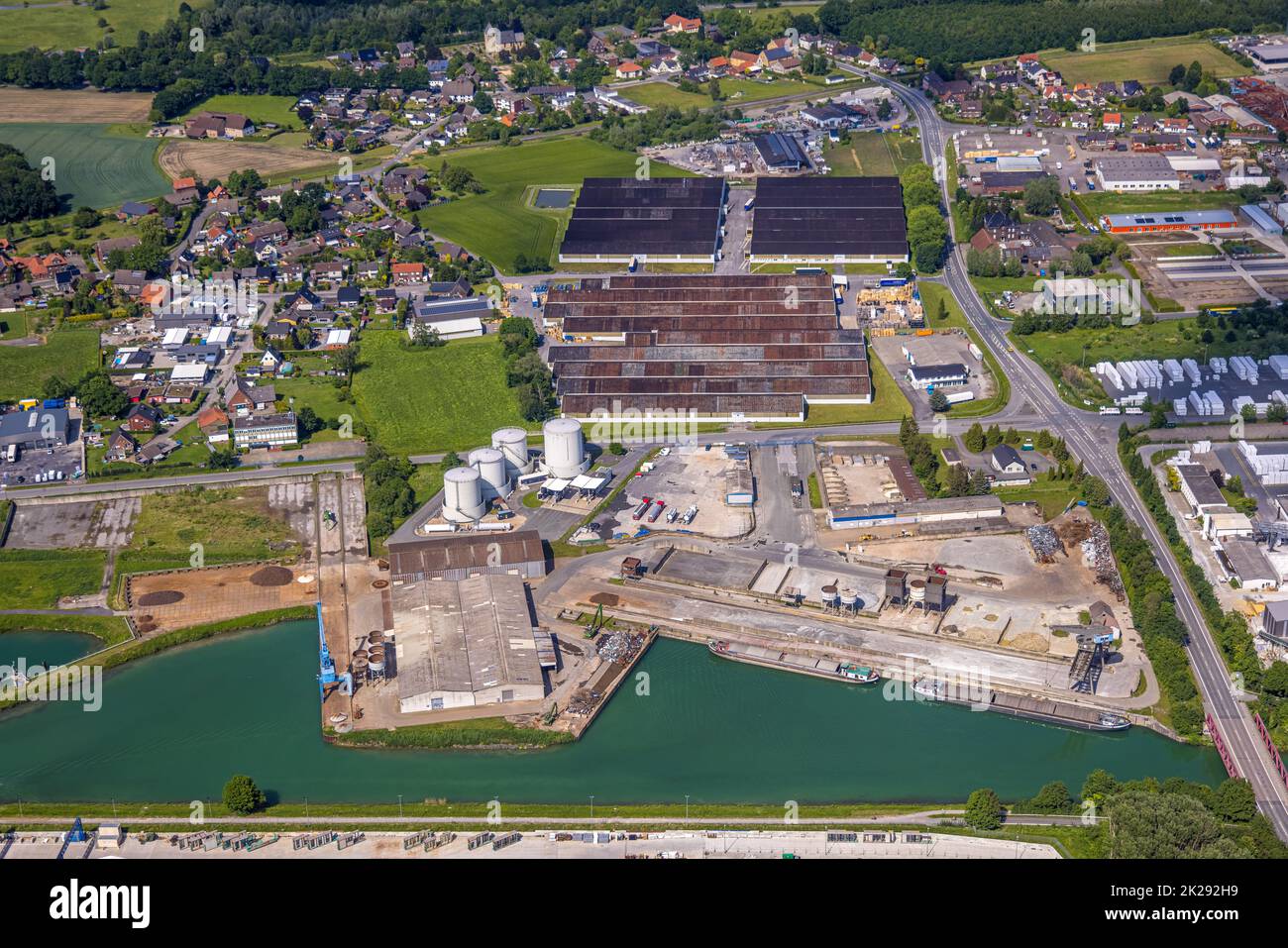 Aerial view, Zollstraße and Siegenbeckstraße industrial estate, Uentrop ...